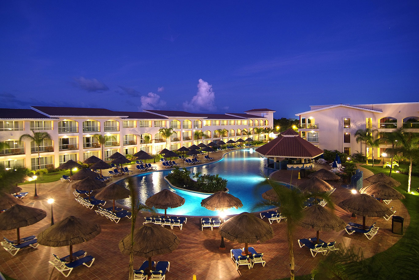 Sandos Playacar Beach – Sandos Hotels – Sandos Playacar Beach Resort ...